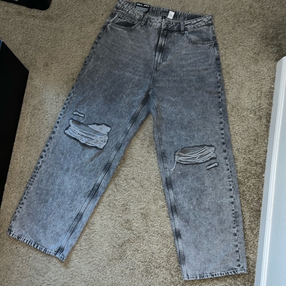 Divided | Jeans | Divided 9s Baggy High Waisted Ripped Jeans | Poshmark